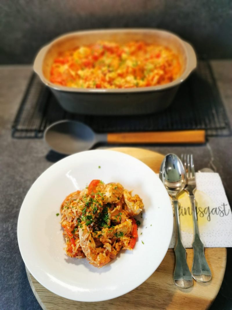 Hähnchengulasch mit Reis ♥ One Pot Rezept Ofenmeister